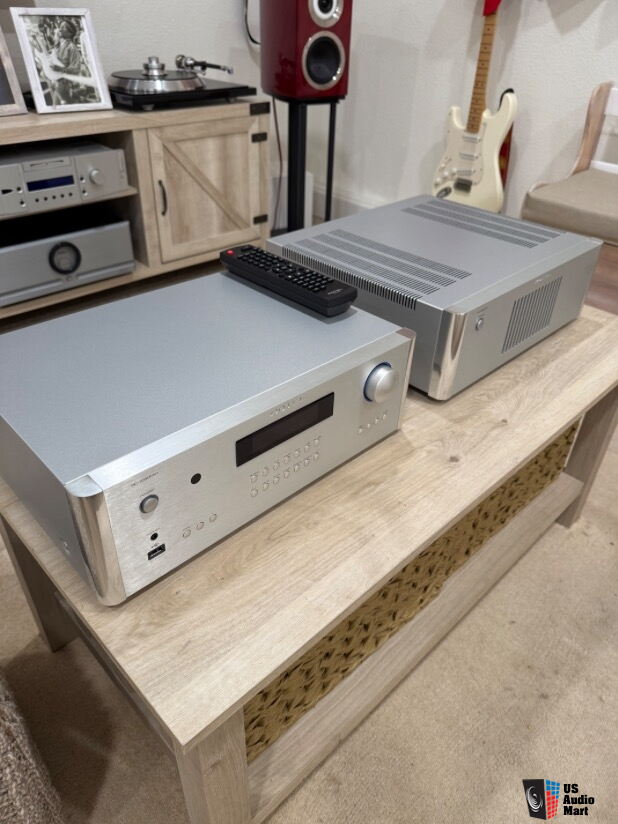 Rotel RC 1590 Mk2 preamp like new Photo #5582977 - US Audio Mart