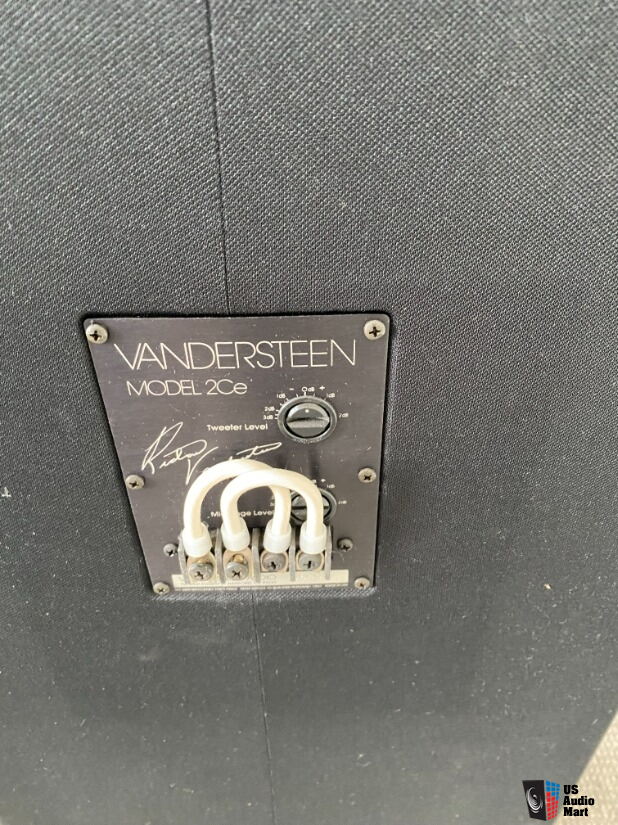 Vandersteen 2Ce loudspeakers Photo #5583054 - US Audio Mart