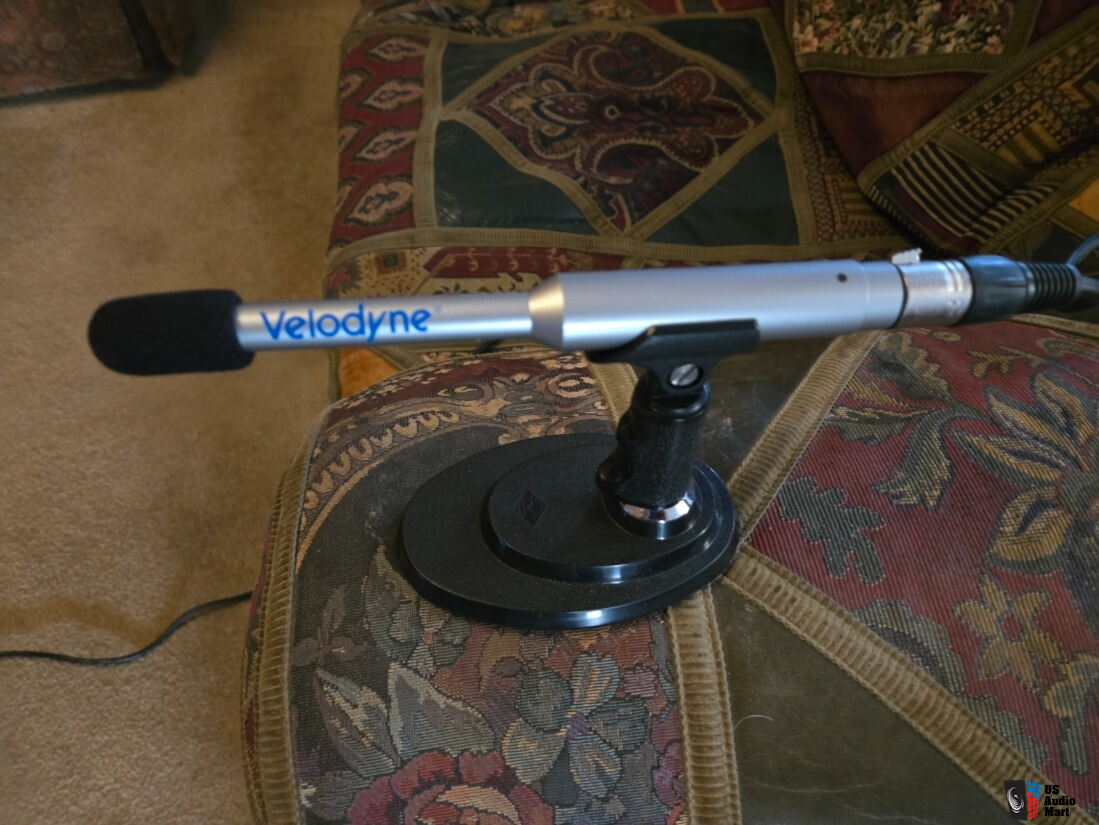 Velodyne 1812 Signature Subwoofer SN185 manufactured Jun 6, 2011, one ...