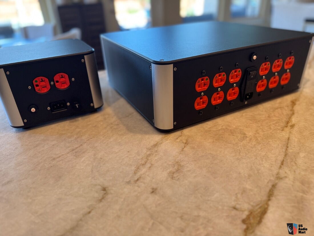 Power Conditioners, Deep Core and Equi Core MkIII Photo #5586345 - US ...