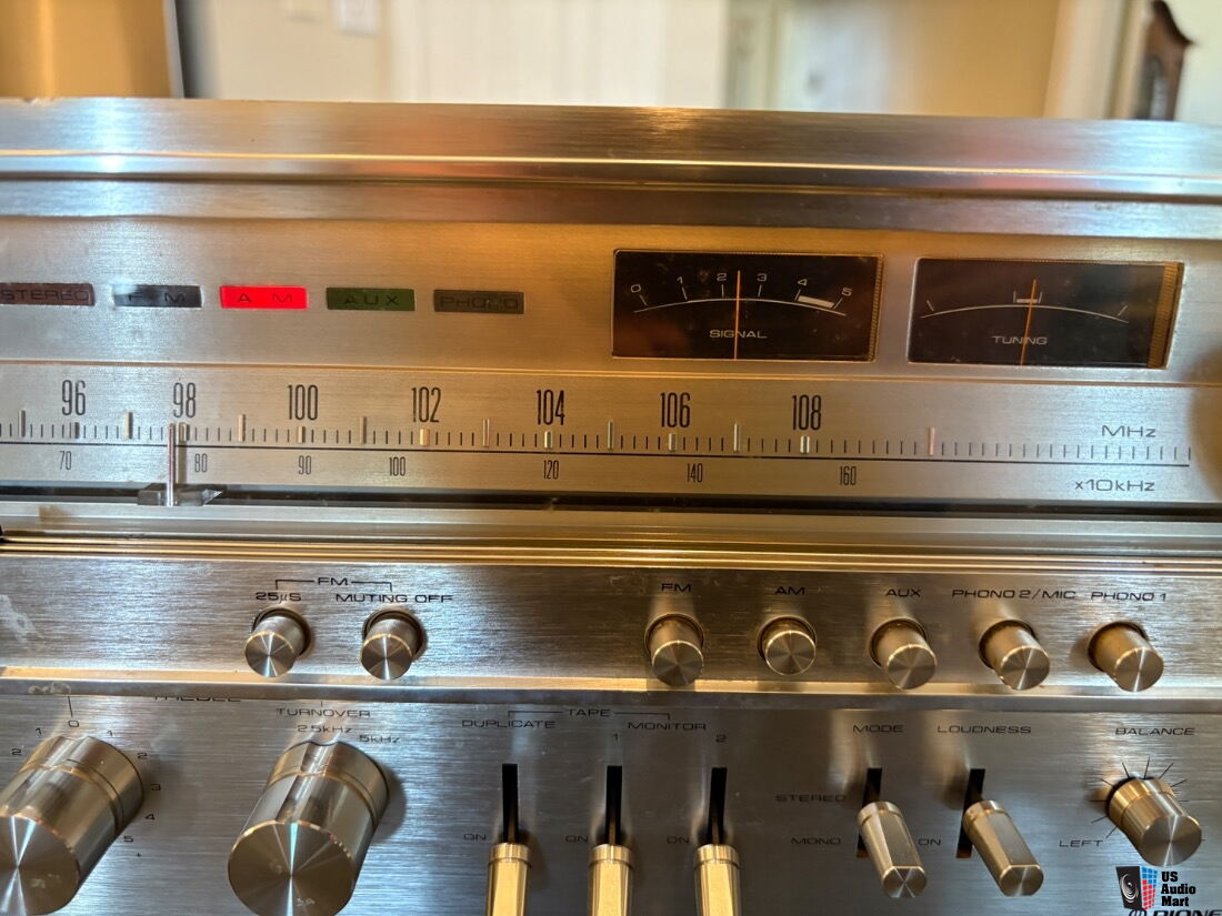 Pioneer SX-980 stereo receiver. Classic silver face with analog meter ...