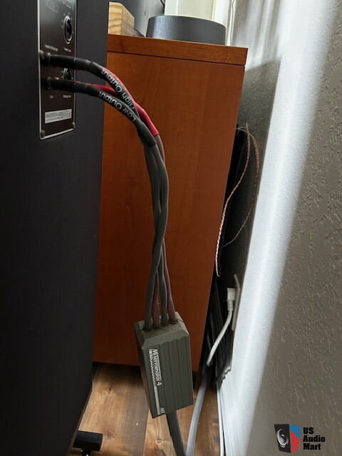 Vandersteen 2 Ce pair with Metal Stands and 2 MIT Termonator 4 Bi-Wire ...