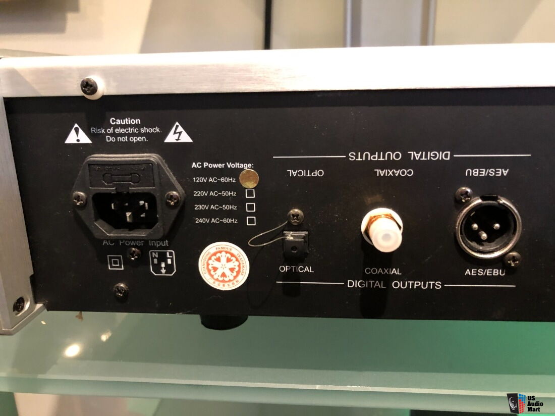 Jungson Hedo WG1 CD Player Photo #5594464 - US Audio Mart