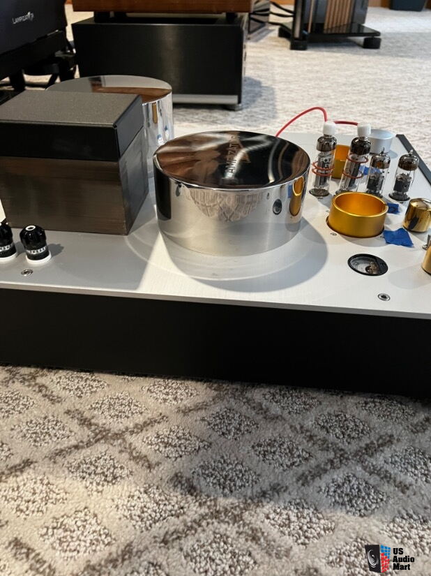 LampizatOr Balanced 211 Mono Amplifiers Photo #5596797 - US Audio Mart