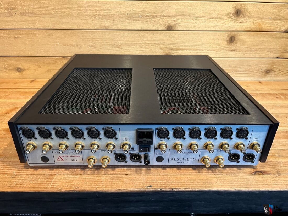 Aesthetix calypso tube line stage preamplifier with remote Photo ...