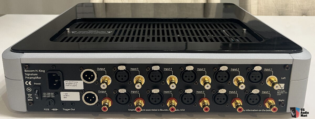 PS Audio BHK Signature Pre Amp. Silver Photo #5599621 - US Audio Mart