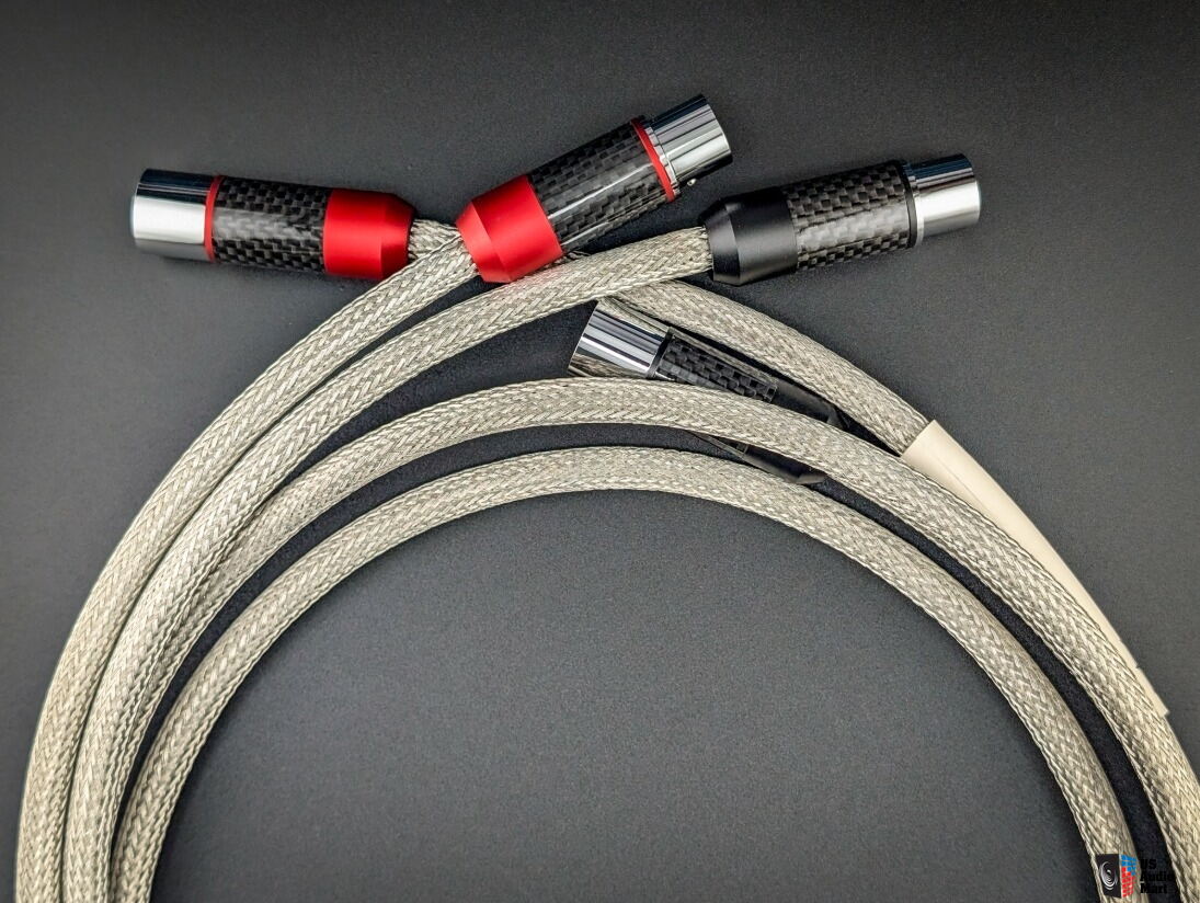 Veritas Cables Argentum X - 2m balanced interconnect cable Photo ...