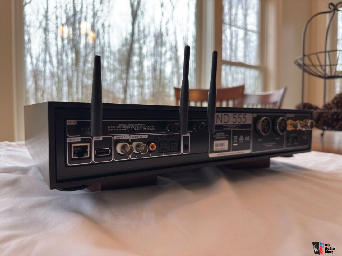 NAIM ND-555 Bundle: ND-555 Reference Network Player & 555 PS DR Power ...