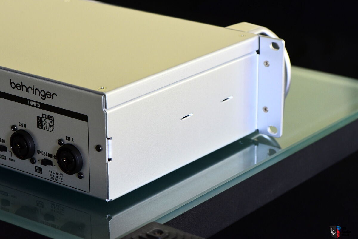 Behringer iNuke NU3000 Stereo Amplifier, Class D Photo #5610397 - US ...