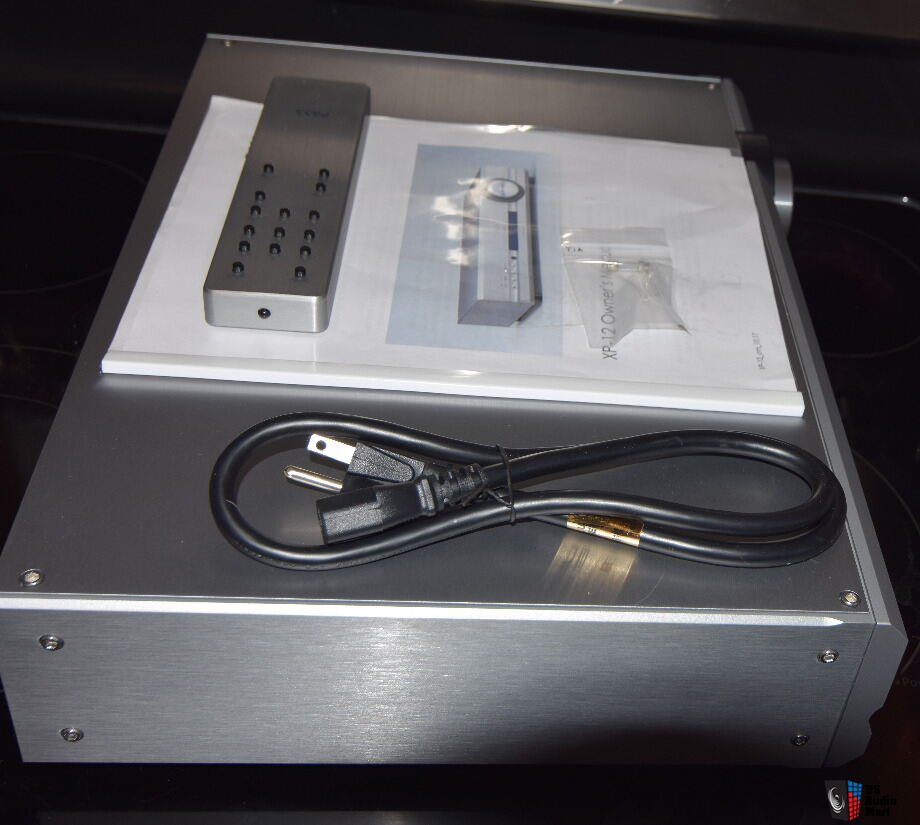 Pass Labs XP-12 Stereo Preamp - Staple of Best Preamp Lists Photo ...