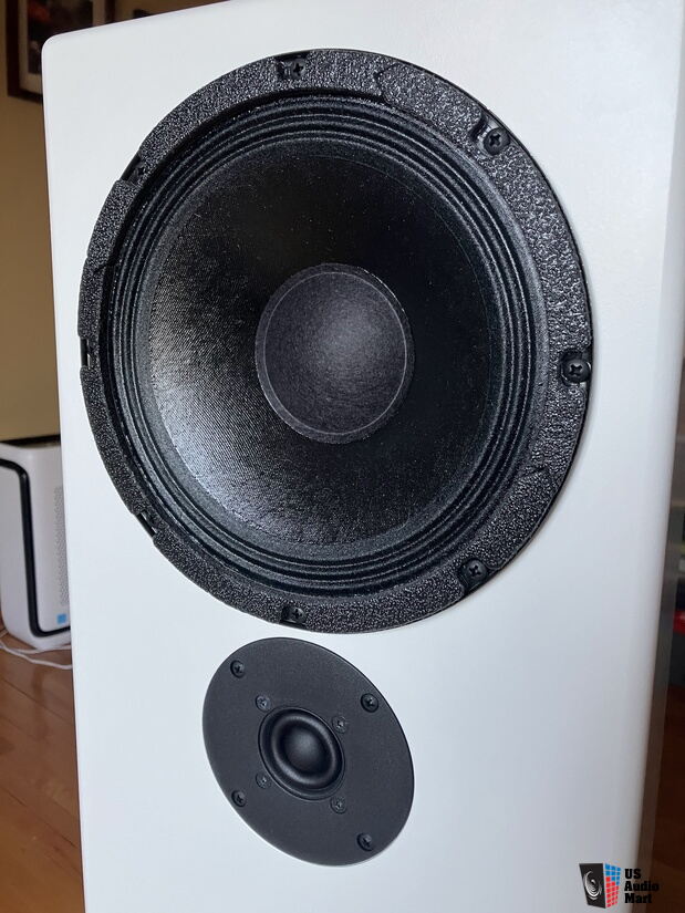 Tekton Lore Reference Photo #5615271 - US Audio Mart