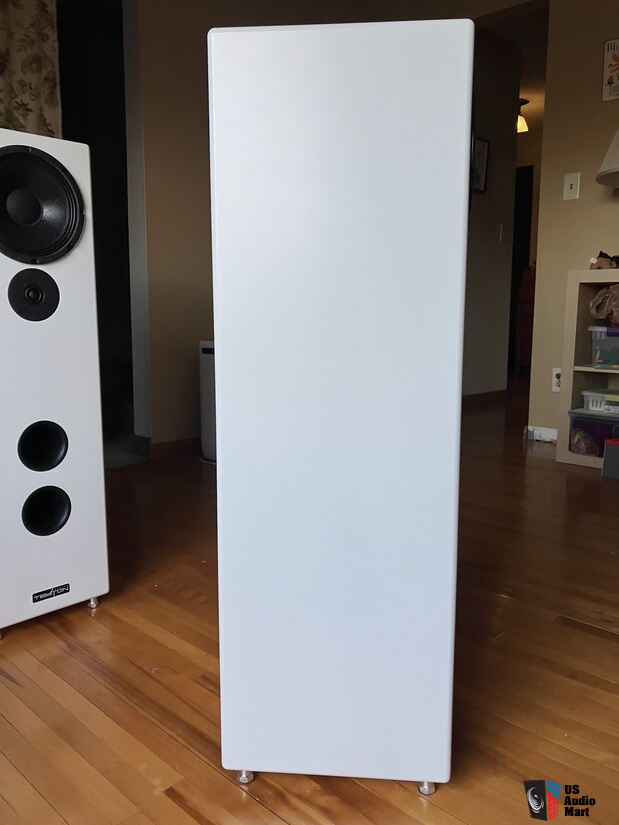 Tekton Lore Reference Photo #5615272 - US Audio Mart