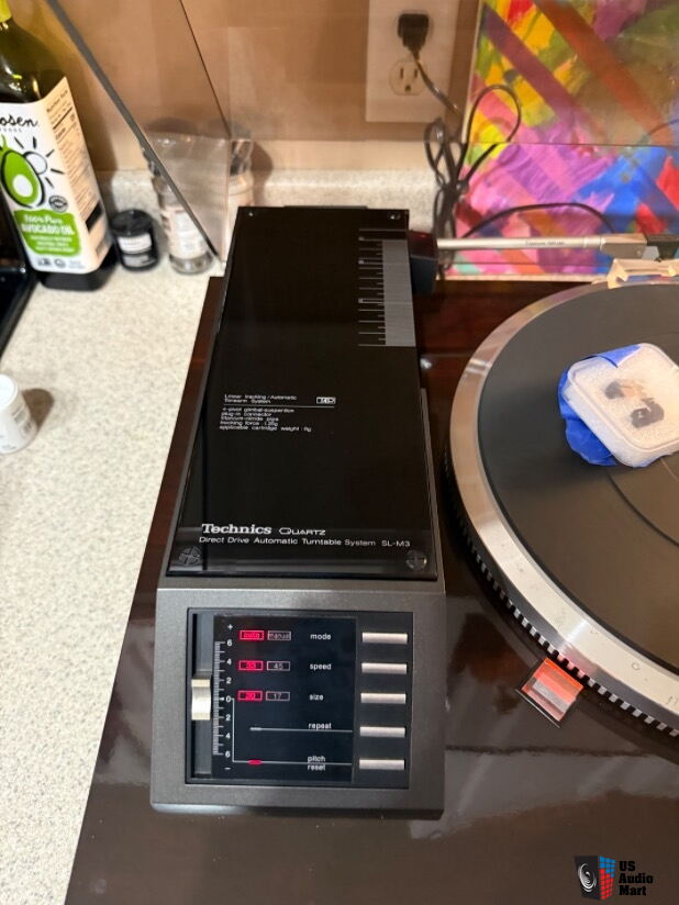 Technics SL-M3 Linear turntable Photo #5619850 - US Audio Mart