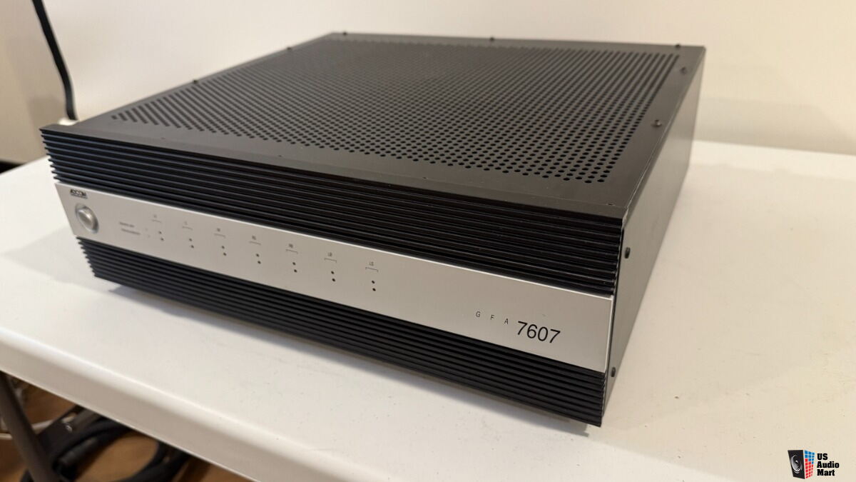 Adcom GFA 7607 7-channel amplifier Photo #5621670 - US Audio Mart