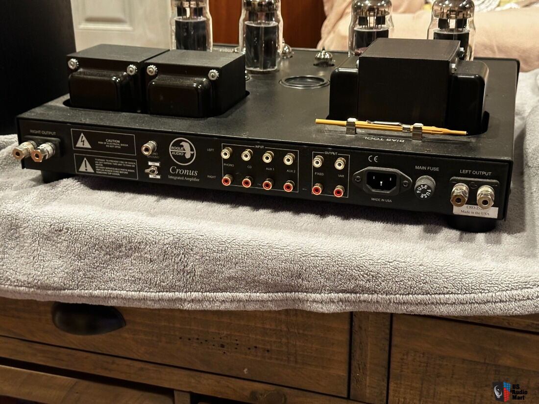 Rogue Audio Cronus Magnum DARK Photo #5627098 - US Audio Mart