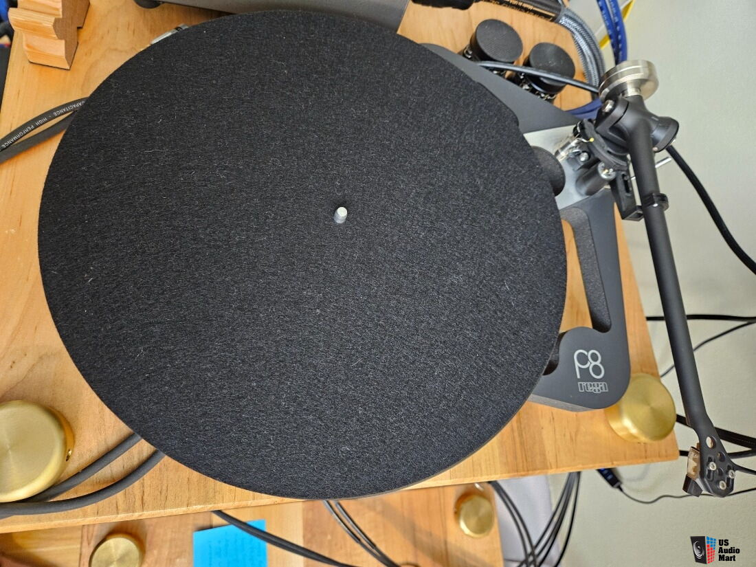 Rega planar 10 P10 Turntable Photo #5629932 - US Audio Mart