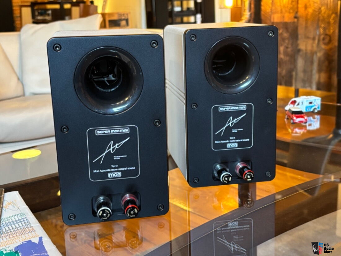 MON Acoustic, SuperMon Mini Version 2 - AMAZING Mini Monitors Photo ...