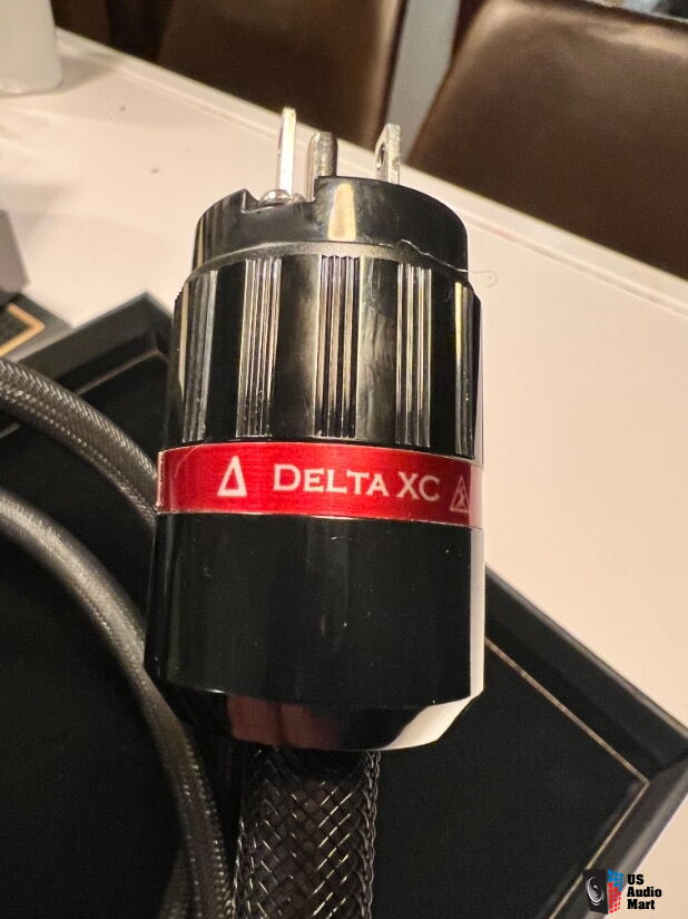 Shunyata Delta XC C15 (1.75m) Low Profile IEC Power Cord Photo #5635143 ...