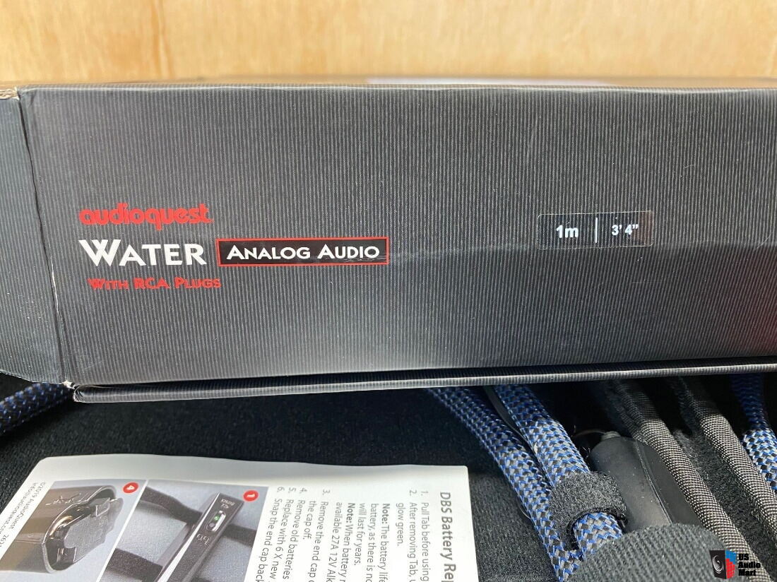 Audioquest Water RCA interconnects, 1 Meter Pair Mint w/ Case & Box ...