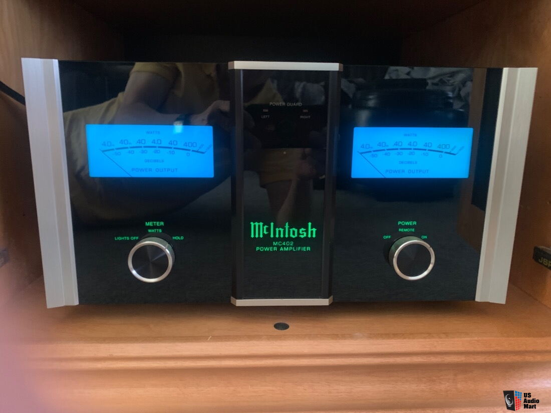 McIntosh MC402 power Amplifier For Sale - Canuck Audio Mart
