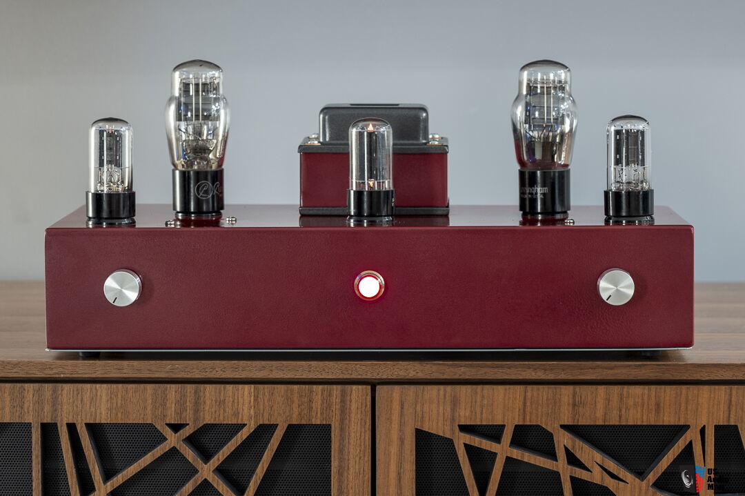 Alan Eaton 45 Stereo Amplifier in Red Photo #5643571 - US Audio Mart