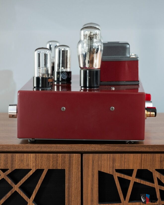 Alan Eaton 45 Stereo Amplifier in Red Photo #5643576 - US Audio Mart