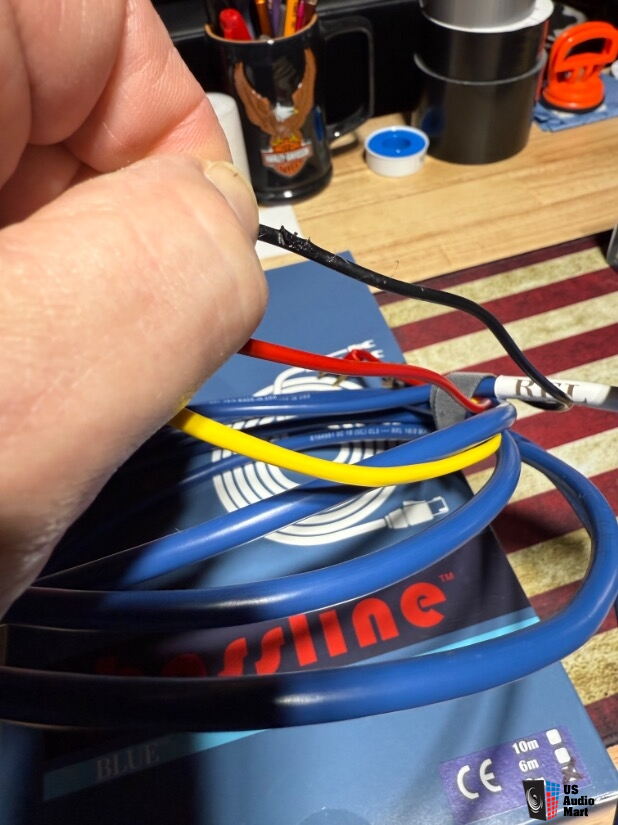 REL Bassline Blue cables 3m Photo #5655513 - US Audio Mart