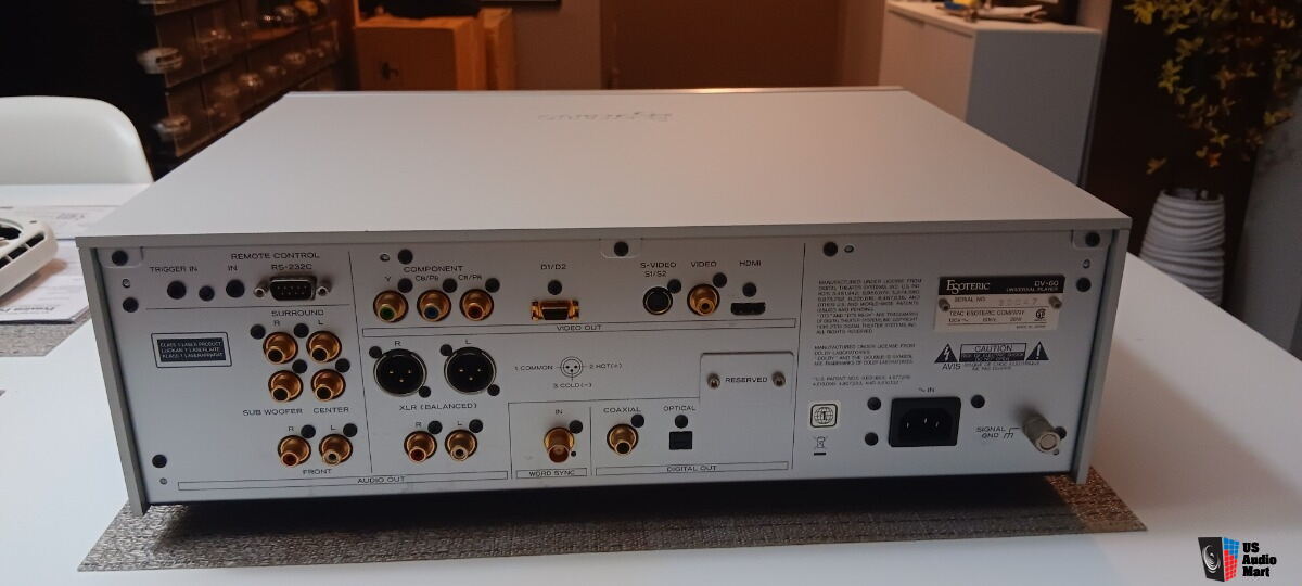 Esoteric dv60 sacd/cd player Photo #5657833 - US Audio Mart