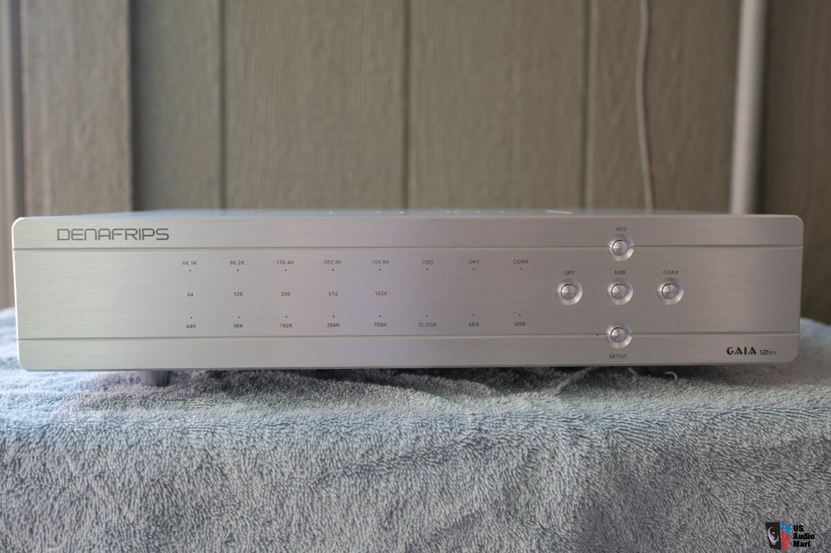 Denafrips Gaia 12th DDC**Silver Finish**3 Months OLD**MINT Photo ...