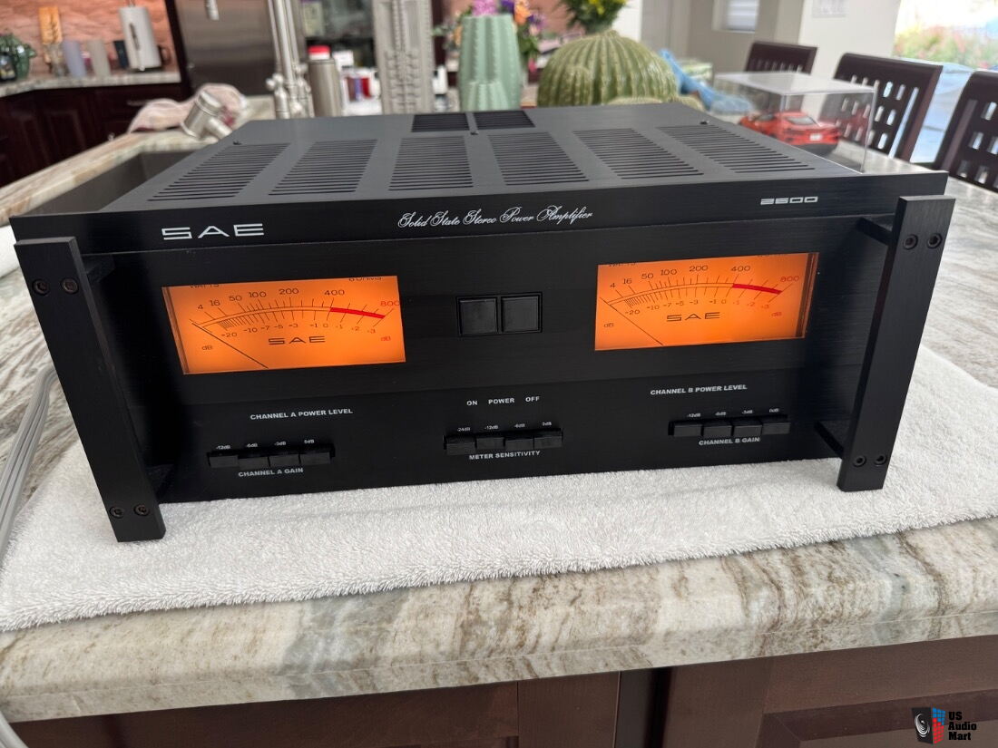 SAE 2600 Amplifier. Like new. Recapped Photo #5659401 - Canuck Audio Mart