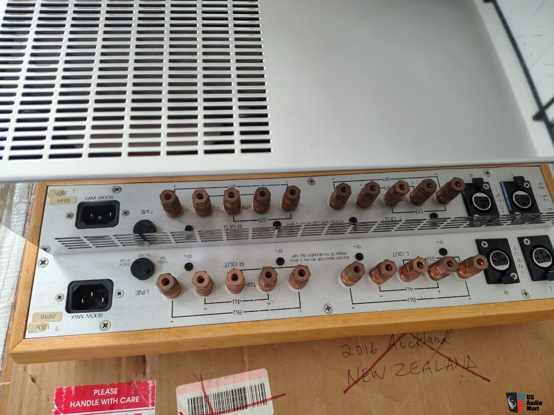 Music Reference RM200 Photo #5660718 - US Audio Mart