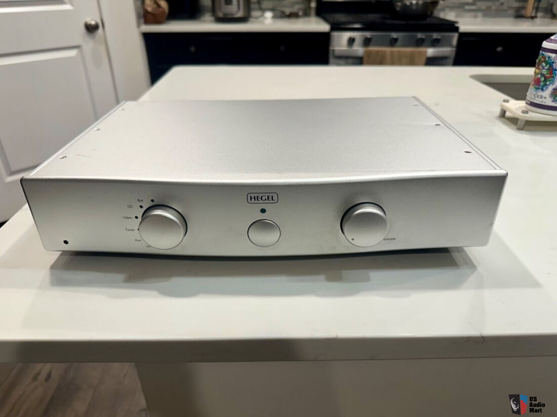 PENDING - Hegel P20 Preamplifier Photo #5661610 - US Audio Mart
