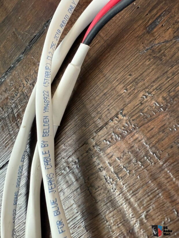 1 pair of Blue jeans cable ten white 6' speaker cables with locking ...