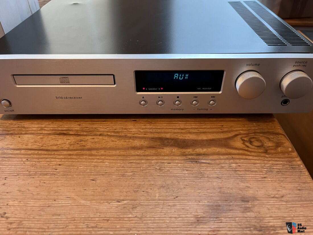 MUSIC HALL TRIO Receiver / CD Player Photo #5665431 - US Audio Mart