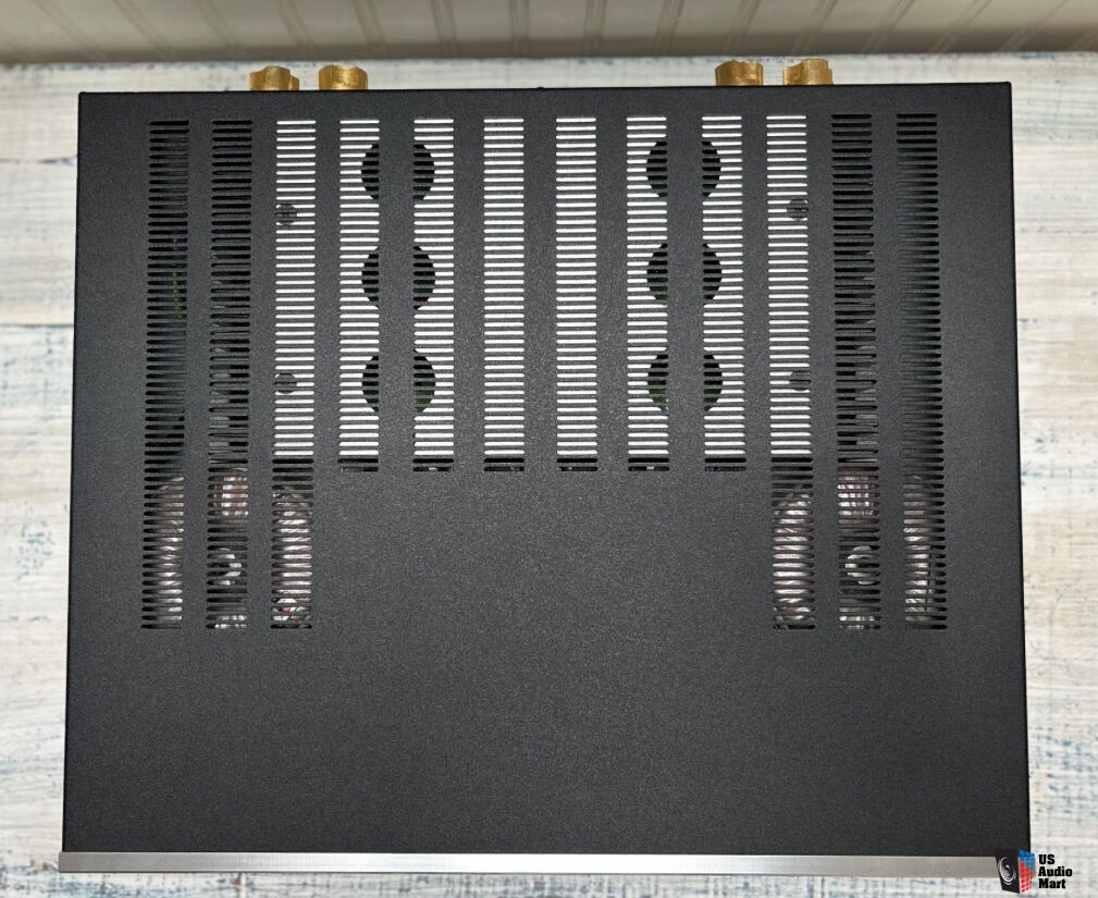Musical Fidelity A3cr Dual Mono Power Amplifier and Signal Cable Magic ...