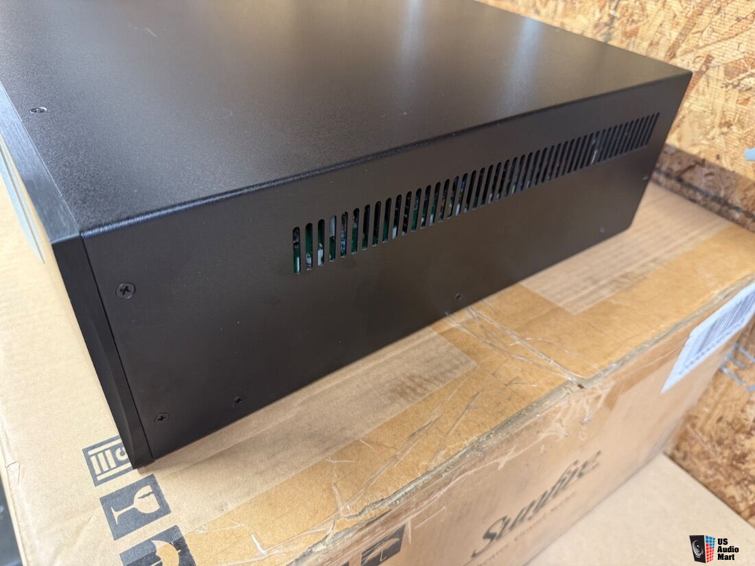 Sunfire TGA-7201 200 watts x 7 amplifier Photo #5672494 - US Audio Mart