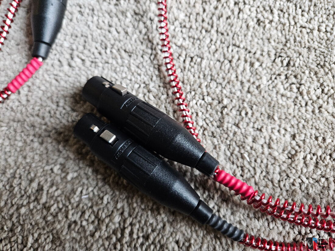 ANTICABLES Cable Loom - Speakers to Digital to Interconnects Photo ...