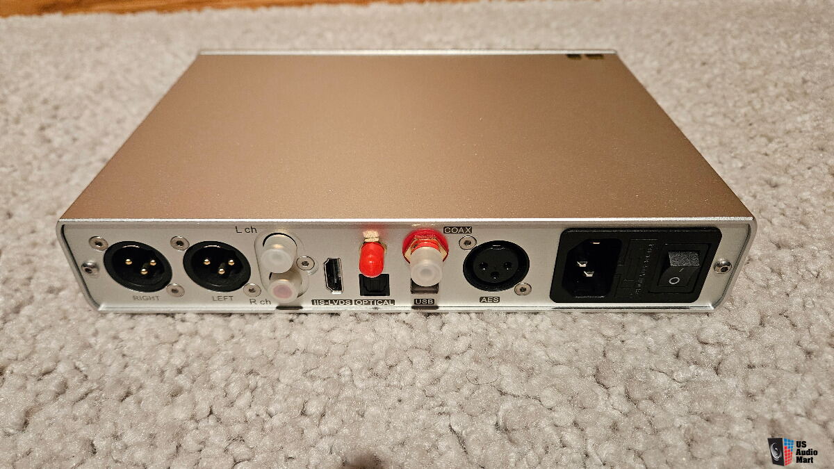 Topping D90 DAC (Silver) - Pristine Condition - No Smoking, No Kids, No ...