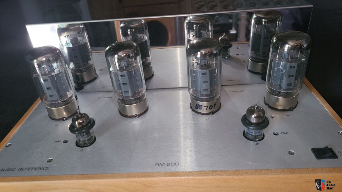 Music Reference RM 200 For Sale - Canuck Audio Mart