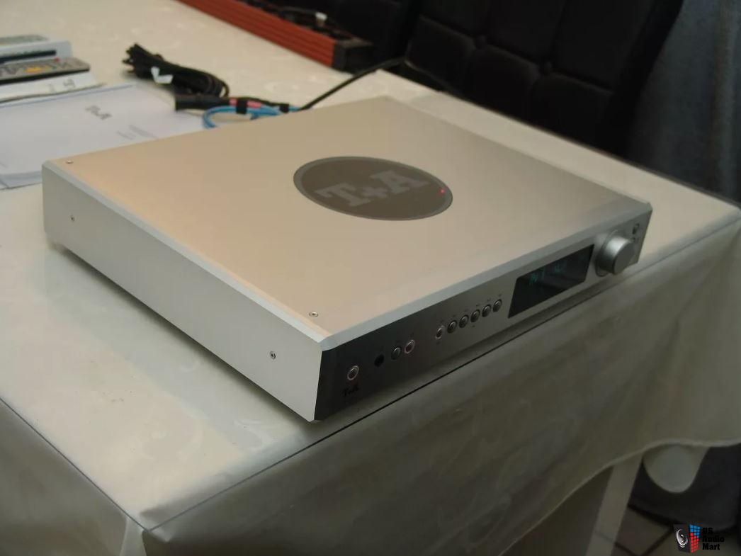 High-End PA 2000 R Stereo Amplifier with Remote Photo #5683008 - US ...