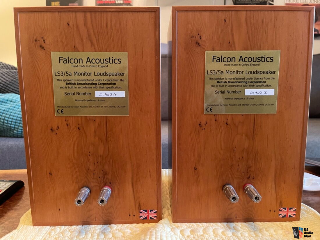 Falcon Acoustics Good Badge LS3/5A Mint Beautiful Yew finish Photo ...