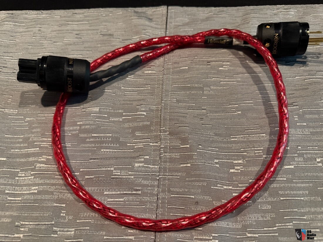 Iconic Nordost Heimdall2 Power Cord 1Meter **MINT Condition For Sale ...