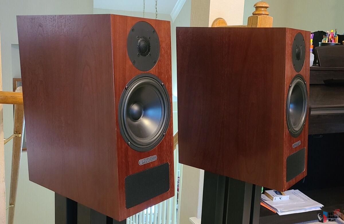 PMC Twenty22 Bookshelf speakers Photo #5689435 - US Audio Mart