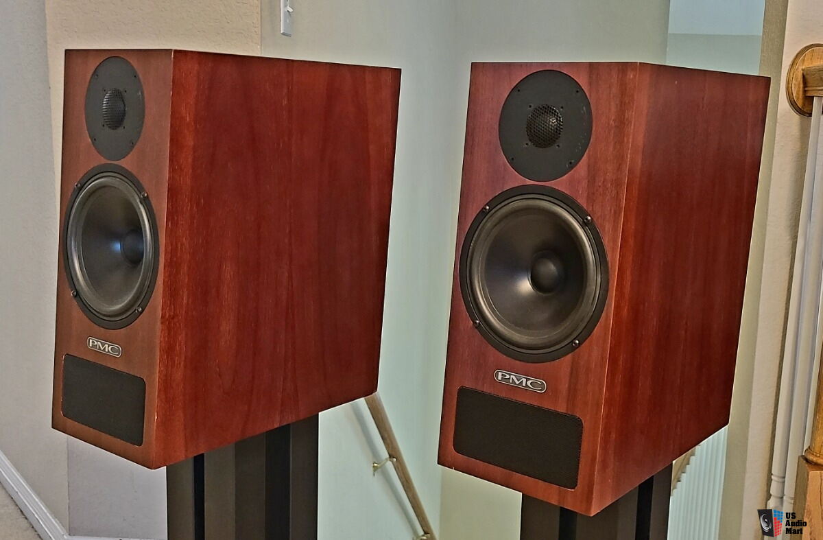 PMC Twenty22 Bookshelf speakers Photo #5689435 - US Audio Mart