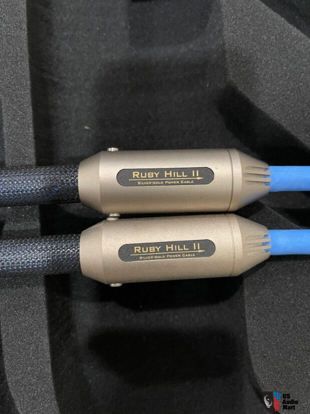 Siltech Ruby Hill II G7 1m power cables For Sale - Canuck Audio Mart