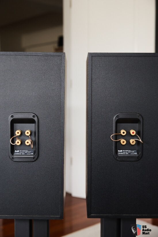 Bowers & Wilkins DM602 S3 bookshelf speakers, with stands. Excellent ...