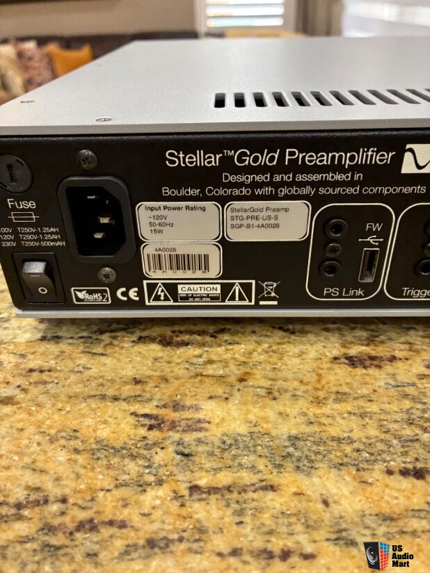 PS Audio Stellar Gold preamp Photo #5691842 - US Audio Mart