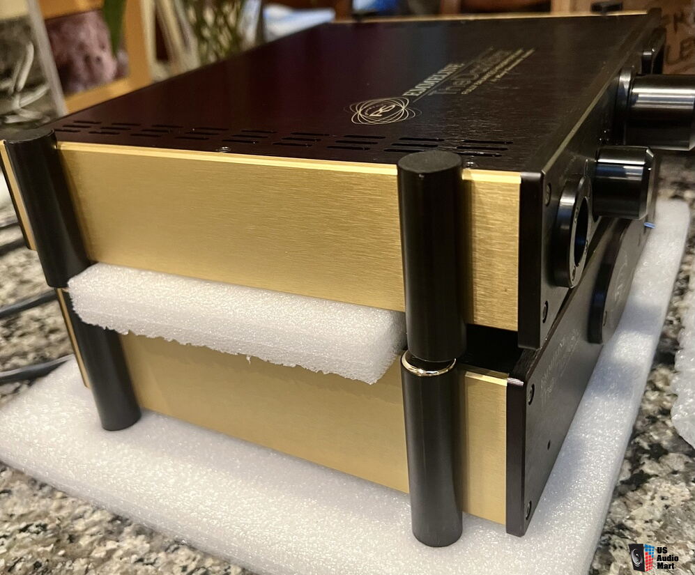 RSA The Dark Star Headphone Amp Photo #5697531 - US Audio Mart