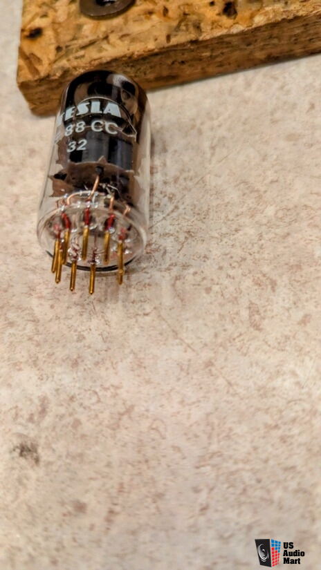 Tesla NOS TUBES E88CC / 6922 / 6DJ8 Matched Pairs - 1970's Gold Pins ...