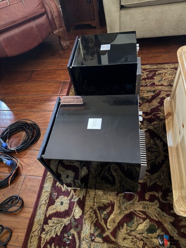 REL T7i subwoofers Photo #5698452 - US Audio Mart